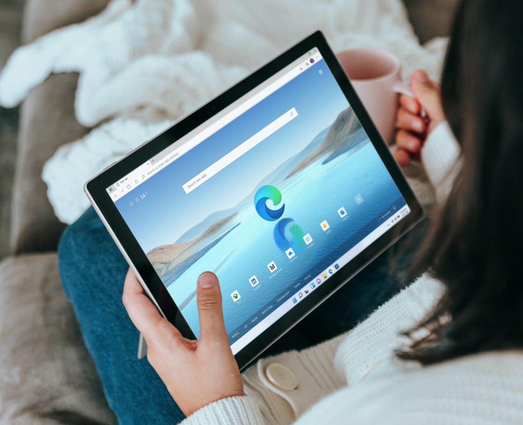 Microsoft's Bing A.I. chatbot is promoted in Windows 11 - Moving Markets